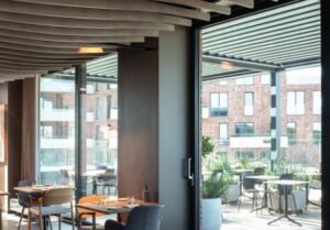 10 Simple Restaurant Ceiling Design Ideas - Home Brightside
