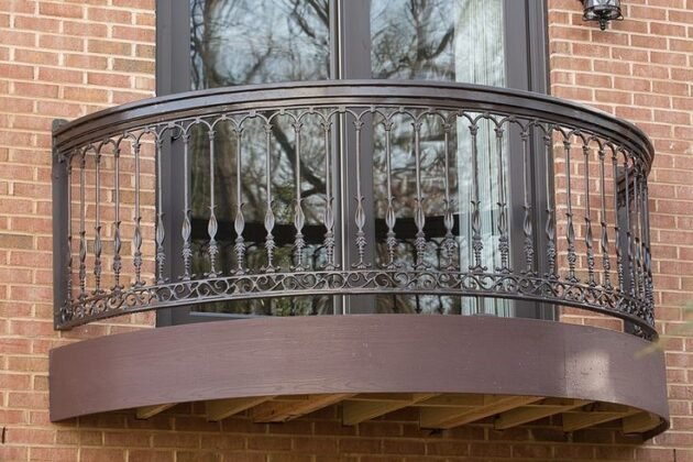 15 Modern Balcony Railing Design for House Front - Home Brightside